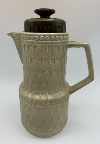 Vintage Ceramic Two Tone Victoria Coffee Pot 1.2 Litre - 25cm (H) Cream ...