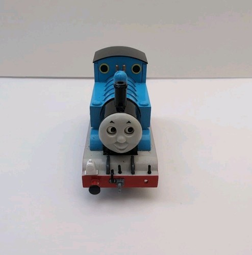 Bachmann 00642 Deluxe Thomas w/ Annie & Clarabel E-Z Track Train Set HO ...