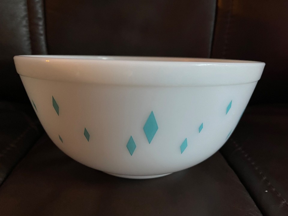 Rare: Pyrex Turquoise Blue Diamonds Bowl. Excellent Condition. | eBay