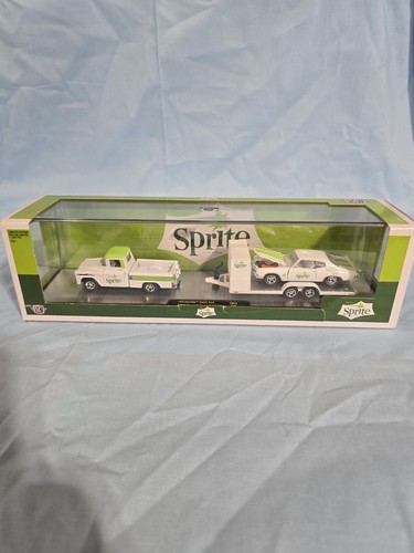 M2 Machines - Sprite - 1958 Cameo Truck & 1970 Chevrolet Chevelle SS ...