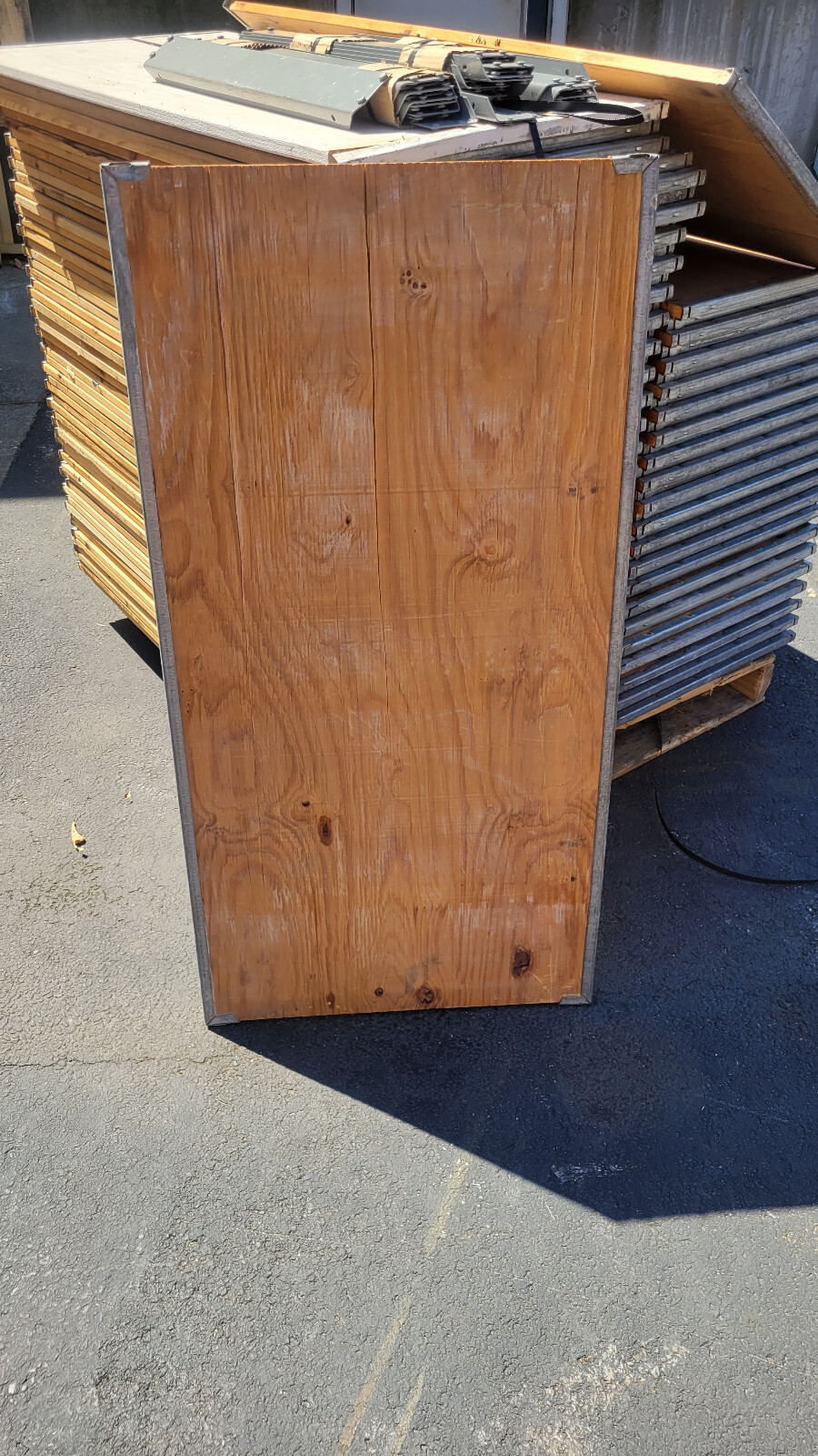 Warehouse Shelving Racking Storage Wood and Particle Board Half Moon ...