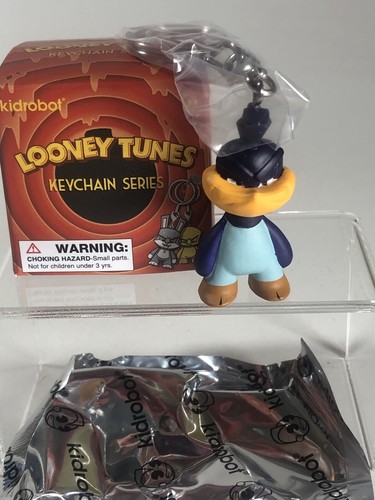 Kidrobot Looney Tunes Keychain Series Blind Box The Road Runner Figure ...