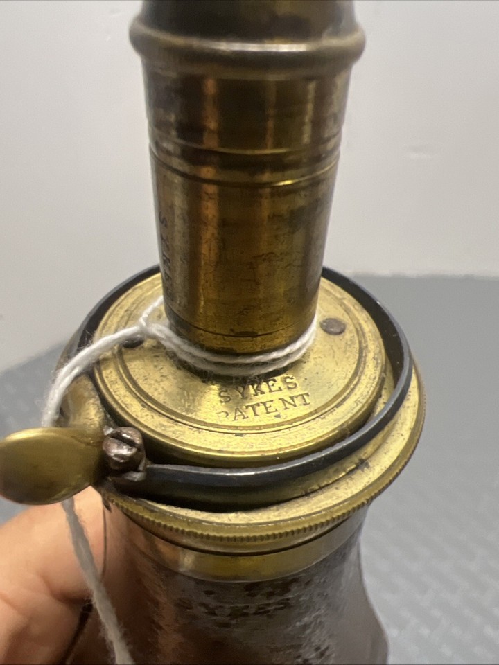 ANTIQUE SYKES PATENT (LEATHER)BRASS POWDER FLASK ENGLAND SEE ...
