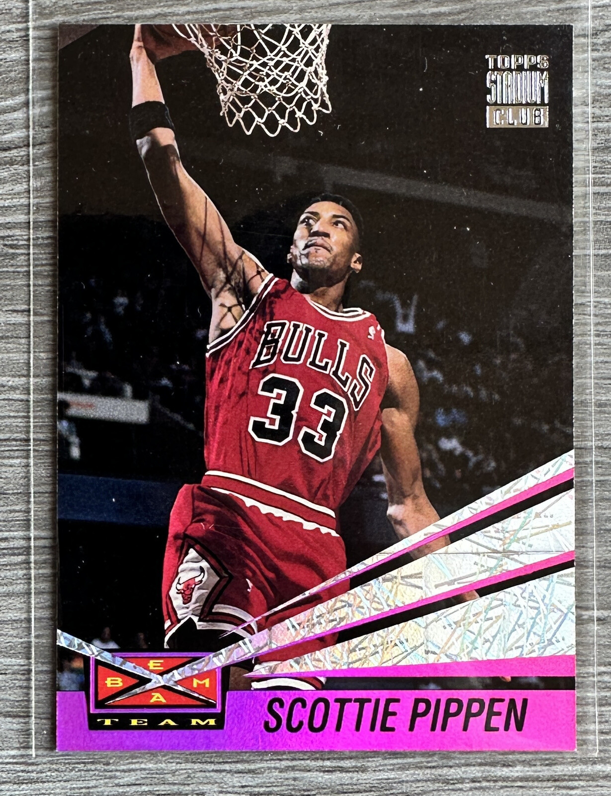 1994-95 Topps Stadium Club Basketball Scottie Pippen Beam Team Insert ...