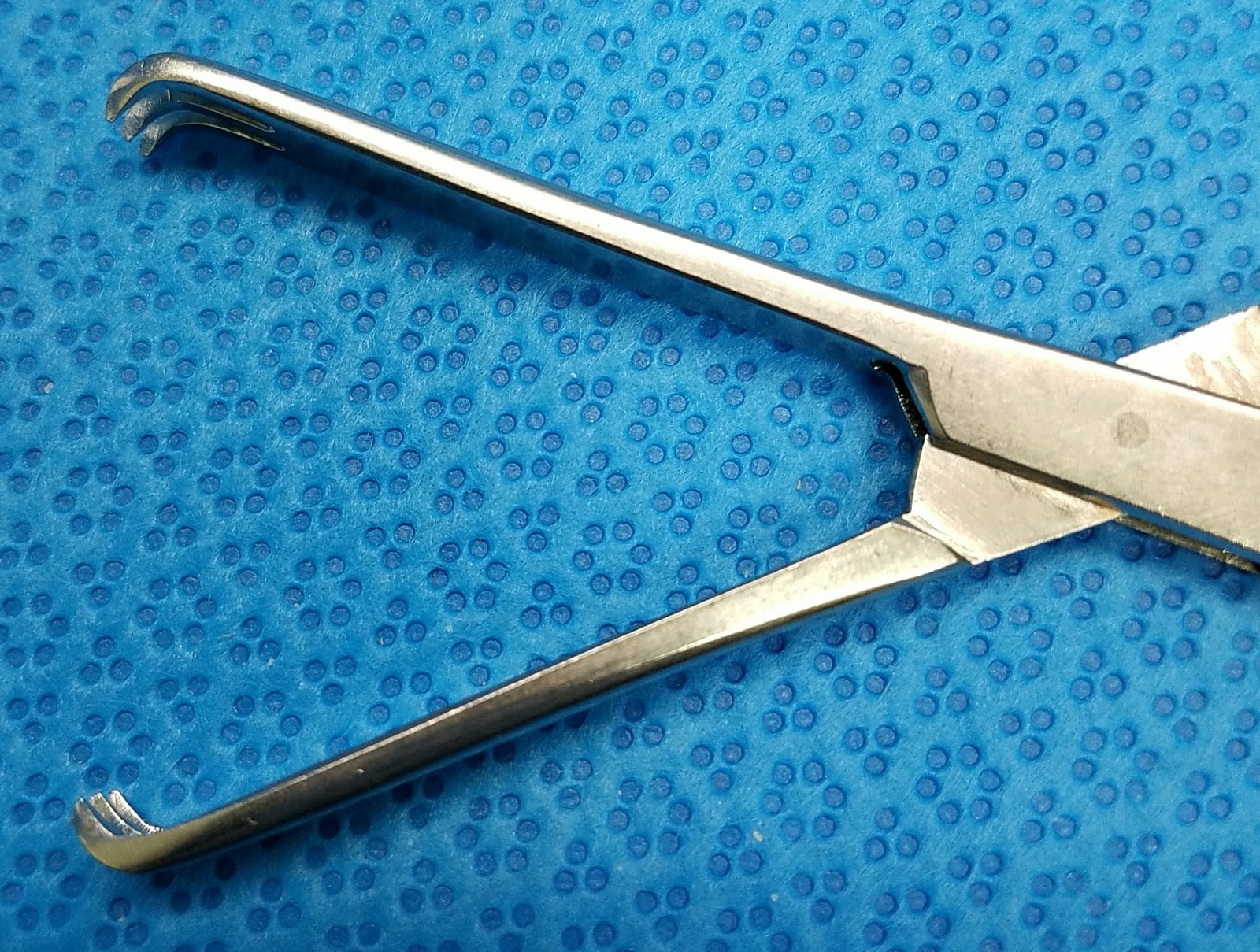 V. Mueller SU3960 Lahey Goiter Vulsellum Forceps, 3x 3, 6” | eBay