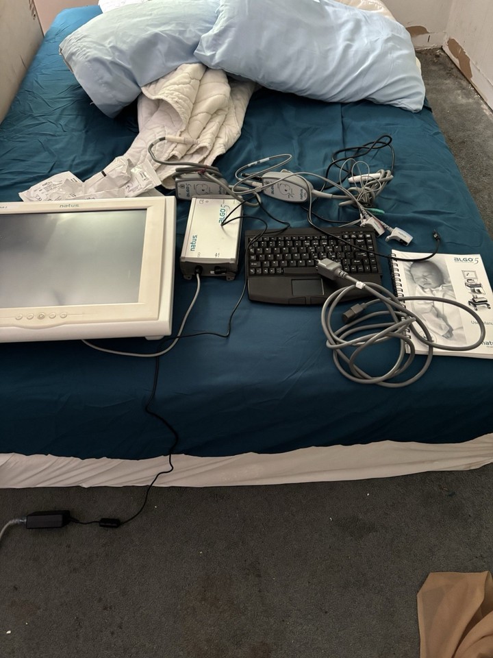 Natus Algo 5 Newborn Hearing Screener with Preamp, Cables, Leads, and ...