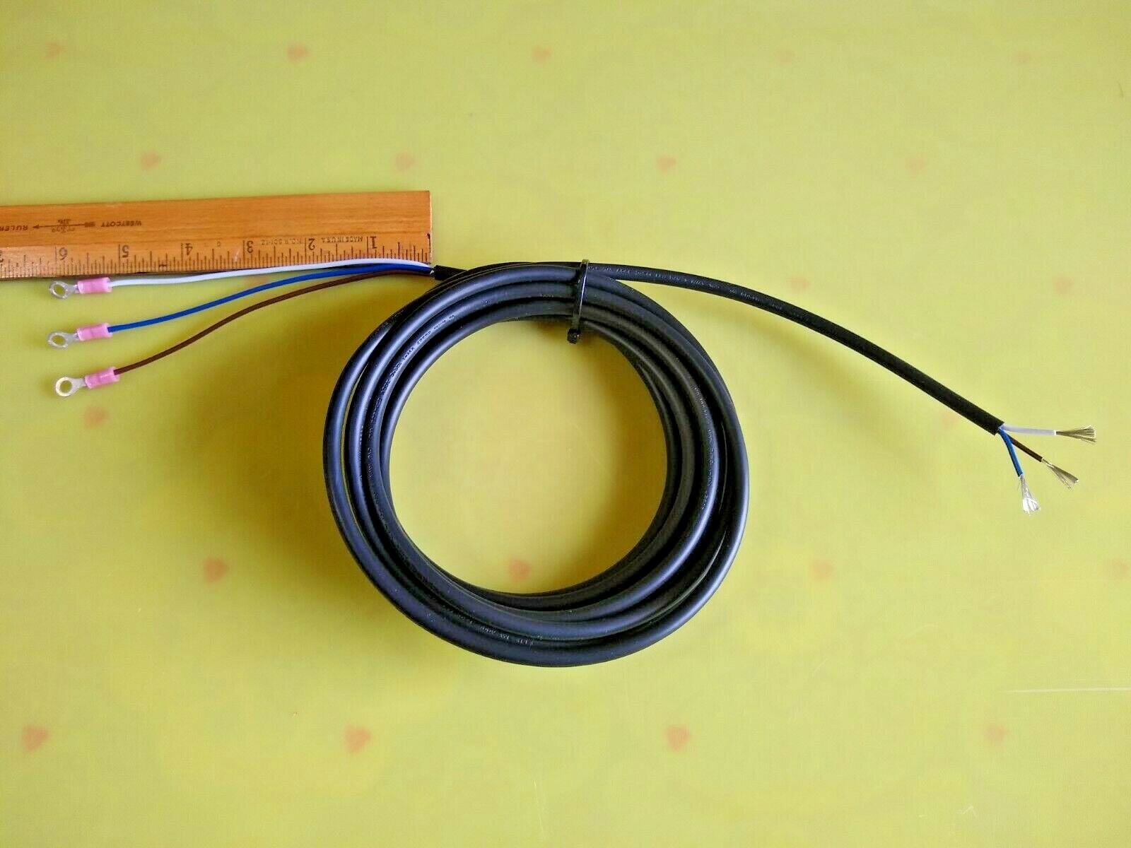 13 5 Feet 3 Conductor 18AWG Cable UL 300V AWM 20327VW 1 105 C Power 13-5-feet-3-conductor-18awg-cable-ul-300v-awm-20327vw-1-105-c-power