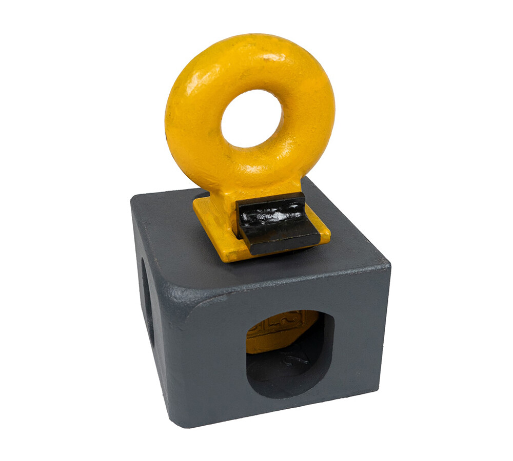 Container Lifting Lug For Top Camlock - 14 Ton Capacity Mounted at the ...