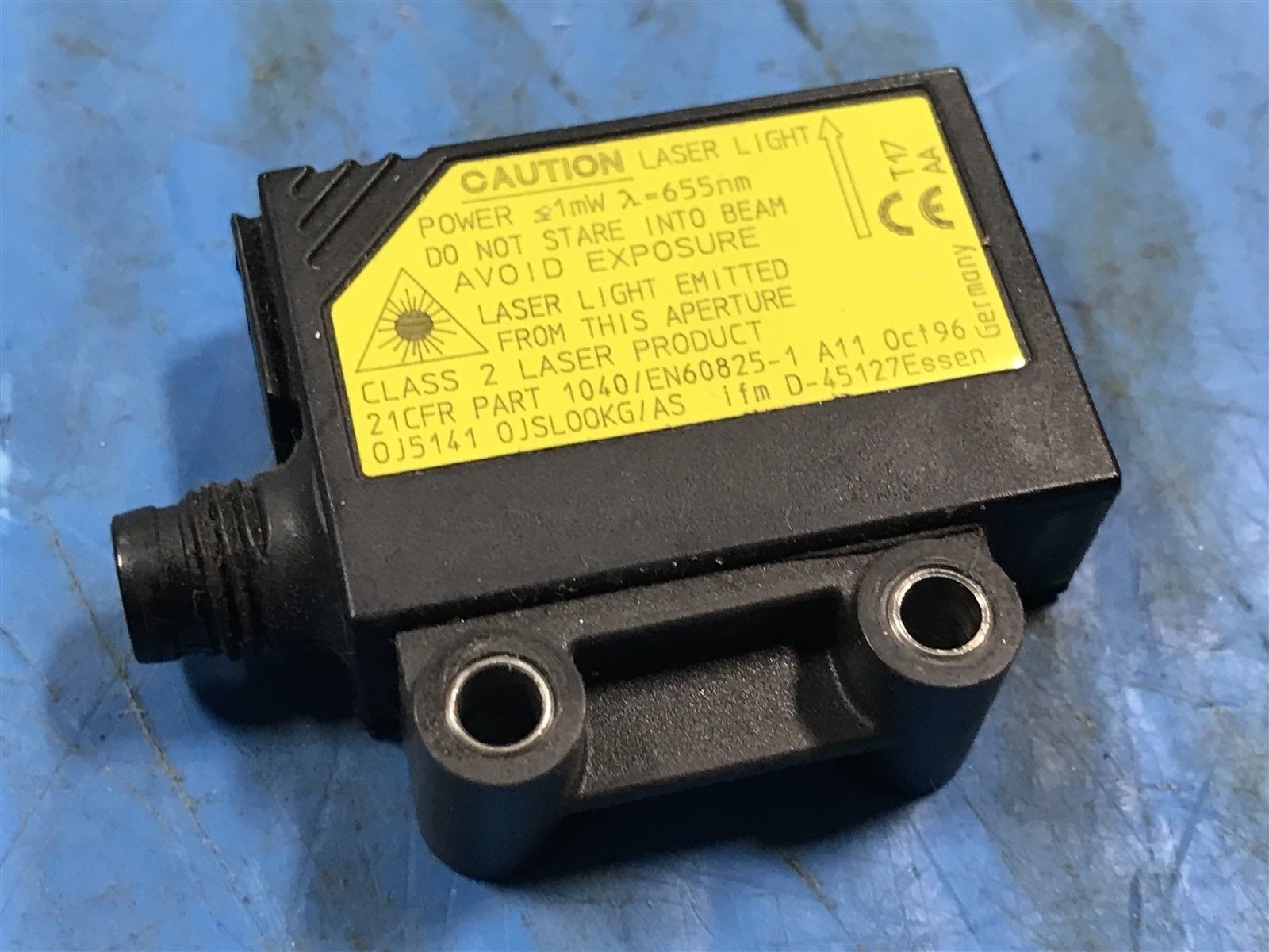 USED IFM 1040/EN60825-1 LASER LIGHT EMITTER SENSOR CLASS 2 LASER (M10 ...