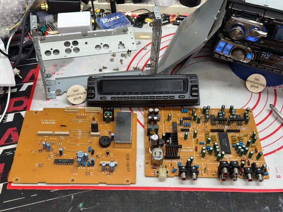 SONY # XE-44Z Stereo Graphic Equalizer LED Blemished Vintage Old School ...