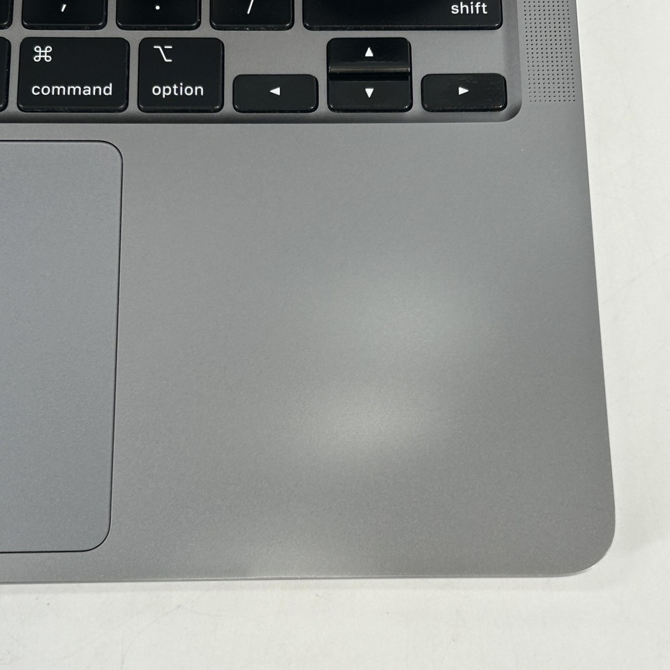 MacBook Air 13 Gray 2020 M1 8-Core CPU 7-Core GPU 8GB 256GB SSD - Worn ...