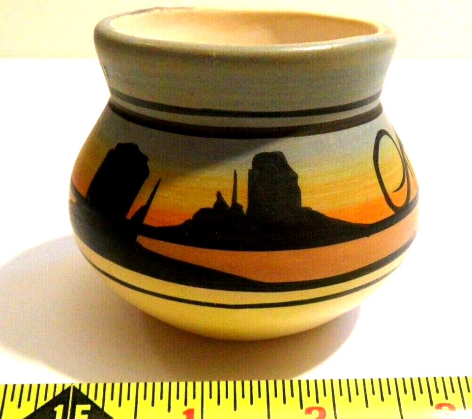 S. Tom Pottery Vase Southwest Scenery Silhouette Navajo Dine Native ...