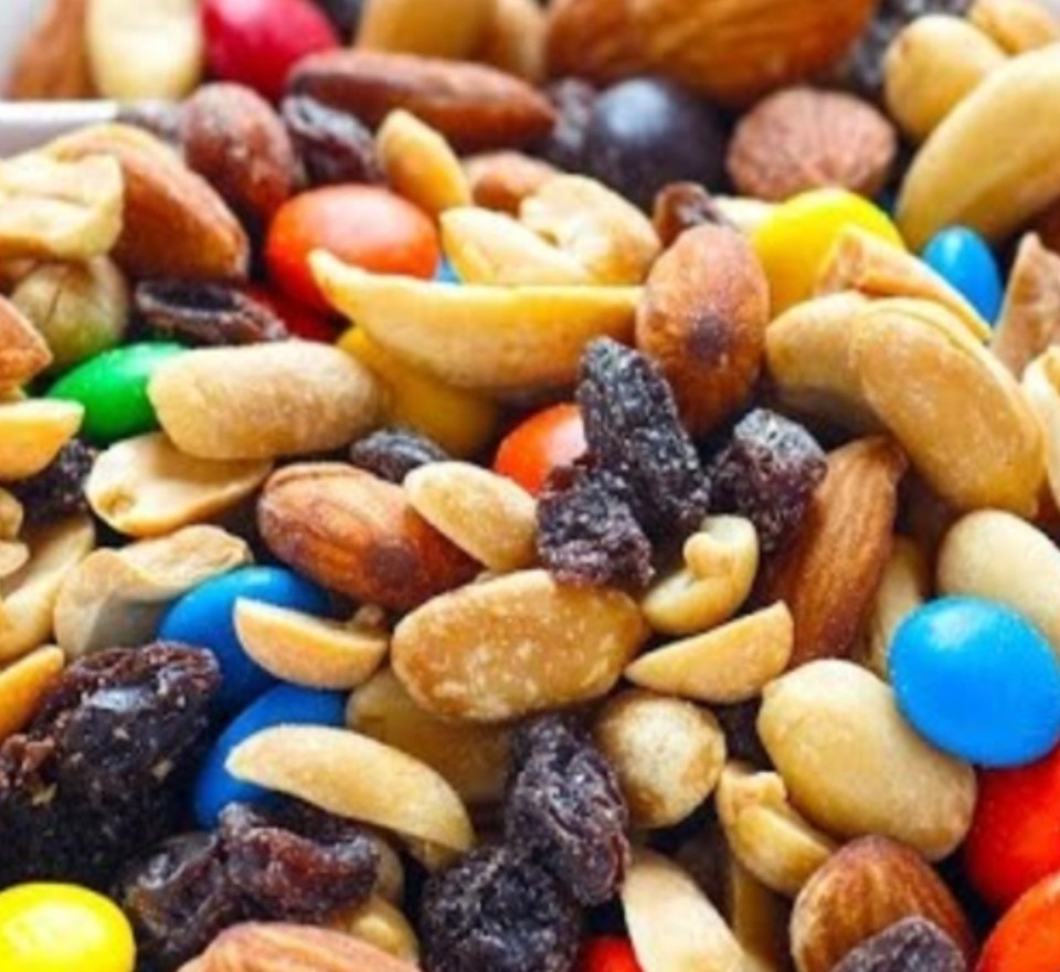 MOUNTAIN TRAIL MIX BULK BAG VALUE LIMITED IN POUND BAG PICK YOUR ...