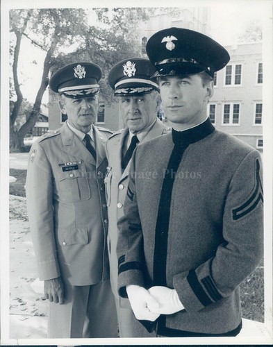 1986 Photo Lloyd Bridges Hal Holbrook Actor ALEC Baldwin NBC Dress Gray ...