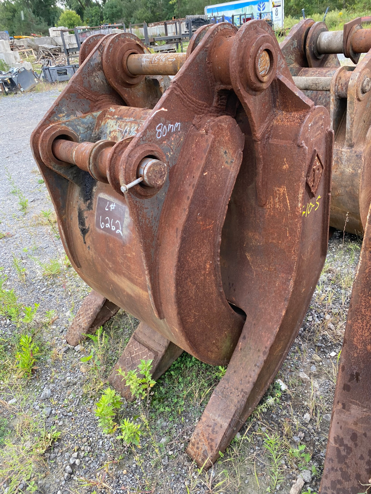 Pemberton 2 Over 3 Excavator Grapple Attachment, 80mm Pins, Kobeco ...