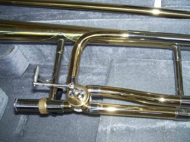 Brand New Trigger Trombone with hard case and mouthpiece. Large bore ...