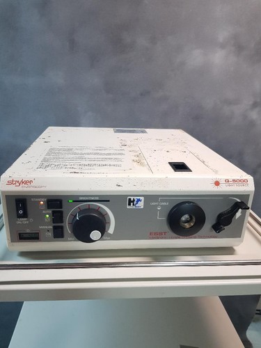 Stryker ENDOSCOPy Q5000 LIGHT SOURCE | eBay