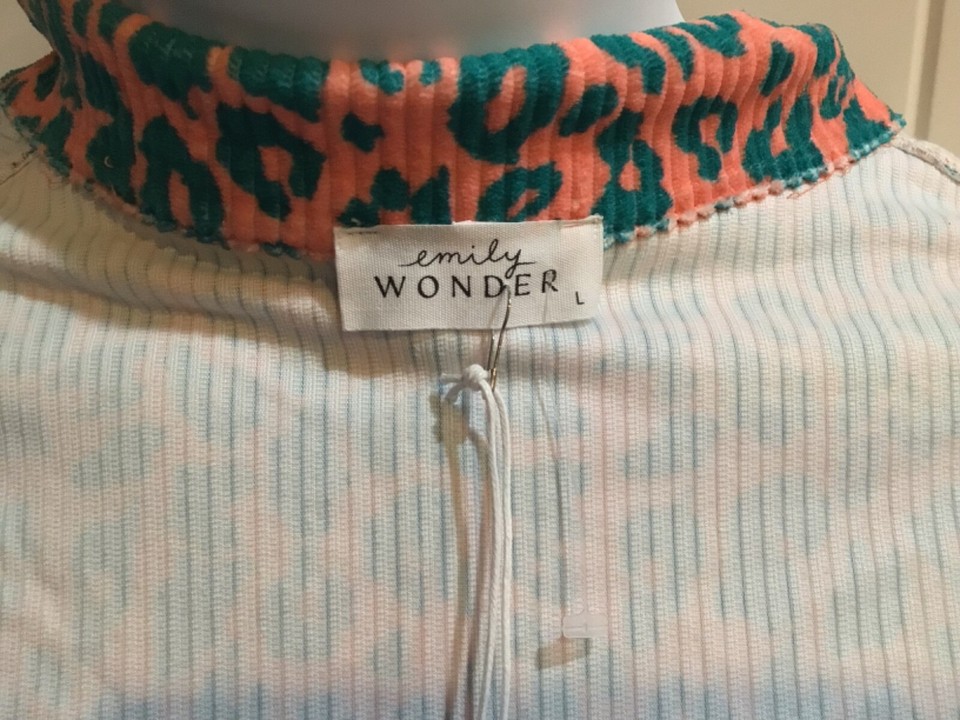 Emily Wonder Women's Peach & Green Corduroy Animal Print Cropped Jacket ...
