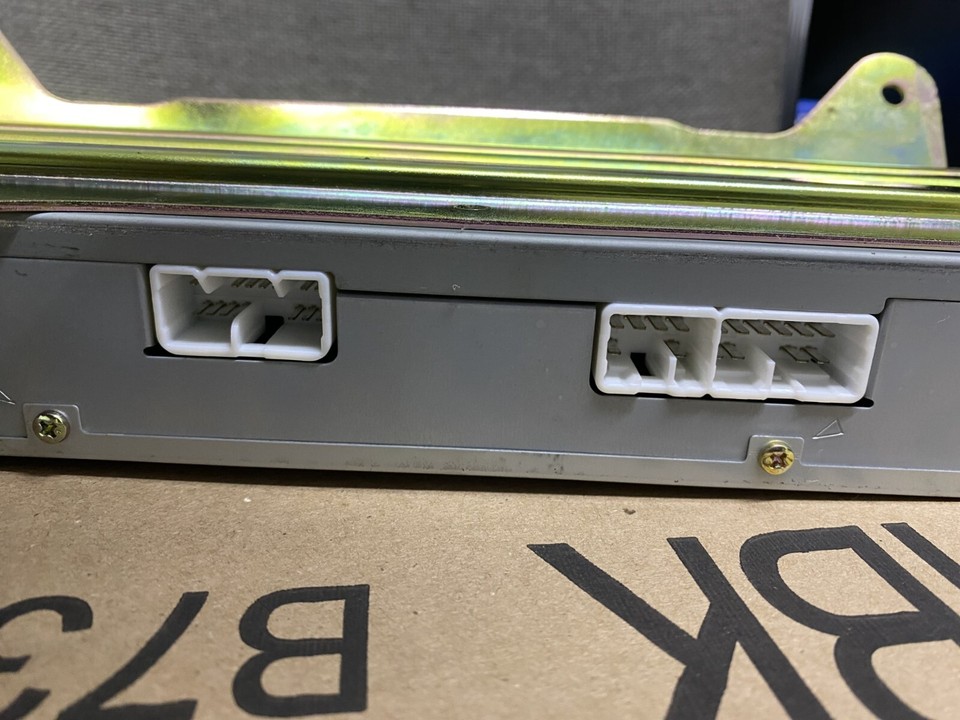 1999 - 2003 Lexus RX300 Radio Audio Amplifier Amp Pioneer 86100-48020 ...