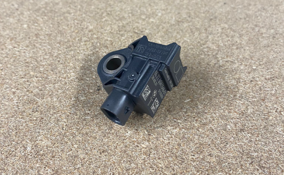 BMW 5 G30 G31 2018 Deployment crash impact sensor 65779341546 REM37025 ...