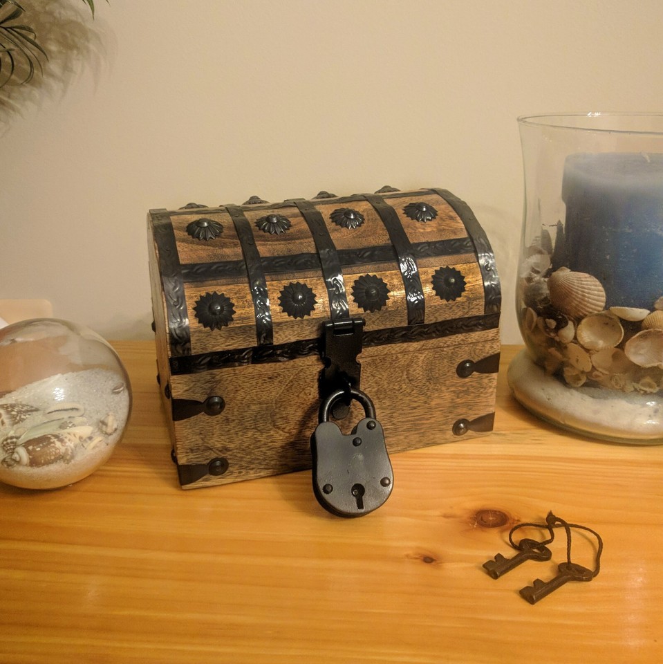 8"x6"x6" Wood Pirate's Treasure Chest Nautical Jewelry Box, Includes ...