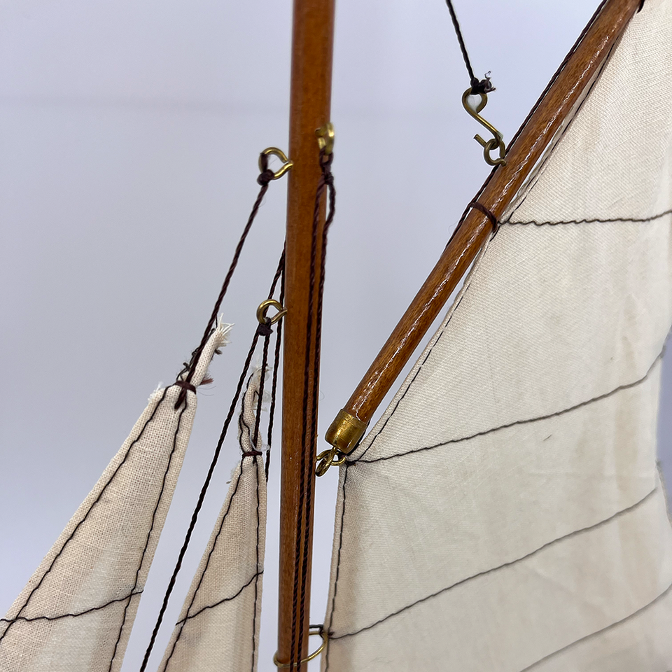 Vintage Gaff-Rig Pond Yacht Model Sailboat 18” Red/White w/ Stand | eBay