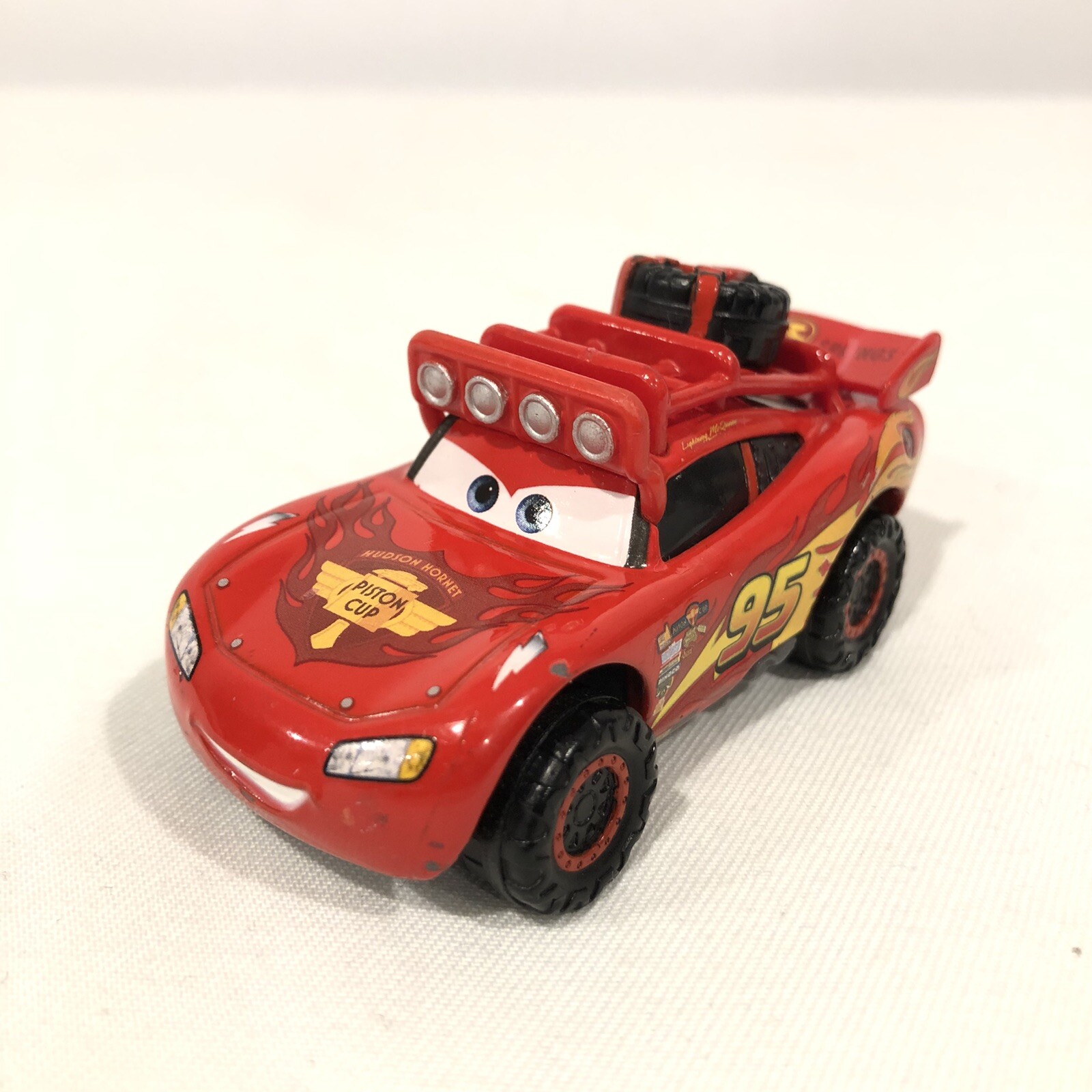Disney Pixar Cars Radiator Springs CACTUS LIGHTNING MCQUEEN w/ Sticker NEW