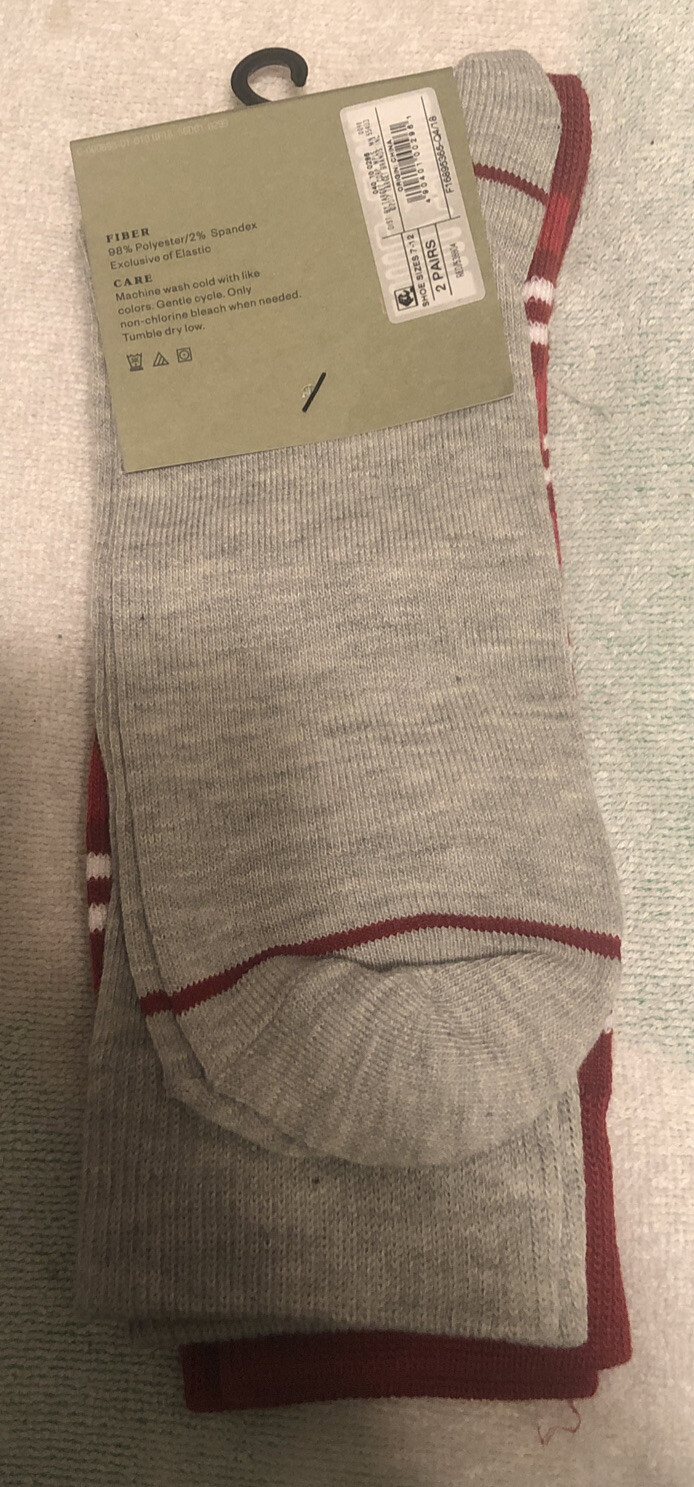 Goodfellow & Co.Valentine's Day Lips Red Gray Crew Socks Size 7-12 NEW ...