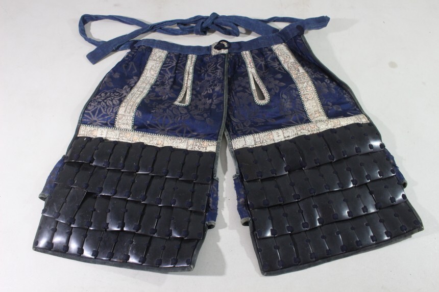 KINPAKUOSHI (Tapped Gold) KIRISTUKE KOZANE 2 PLATES DOU GUSOKU YOROI ...