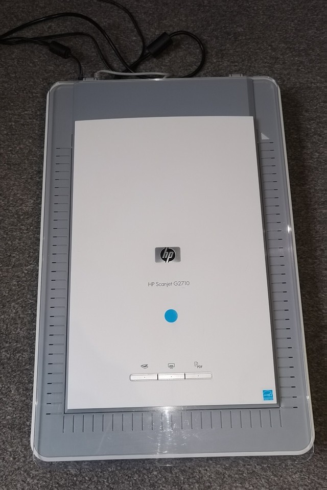 HP Scanjet Portable Computer Scanner G2710 L2696A Photo Home Office ...