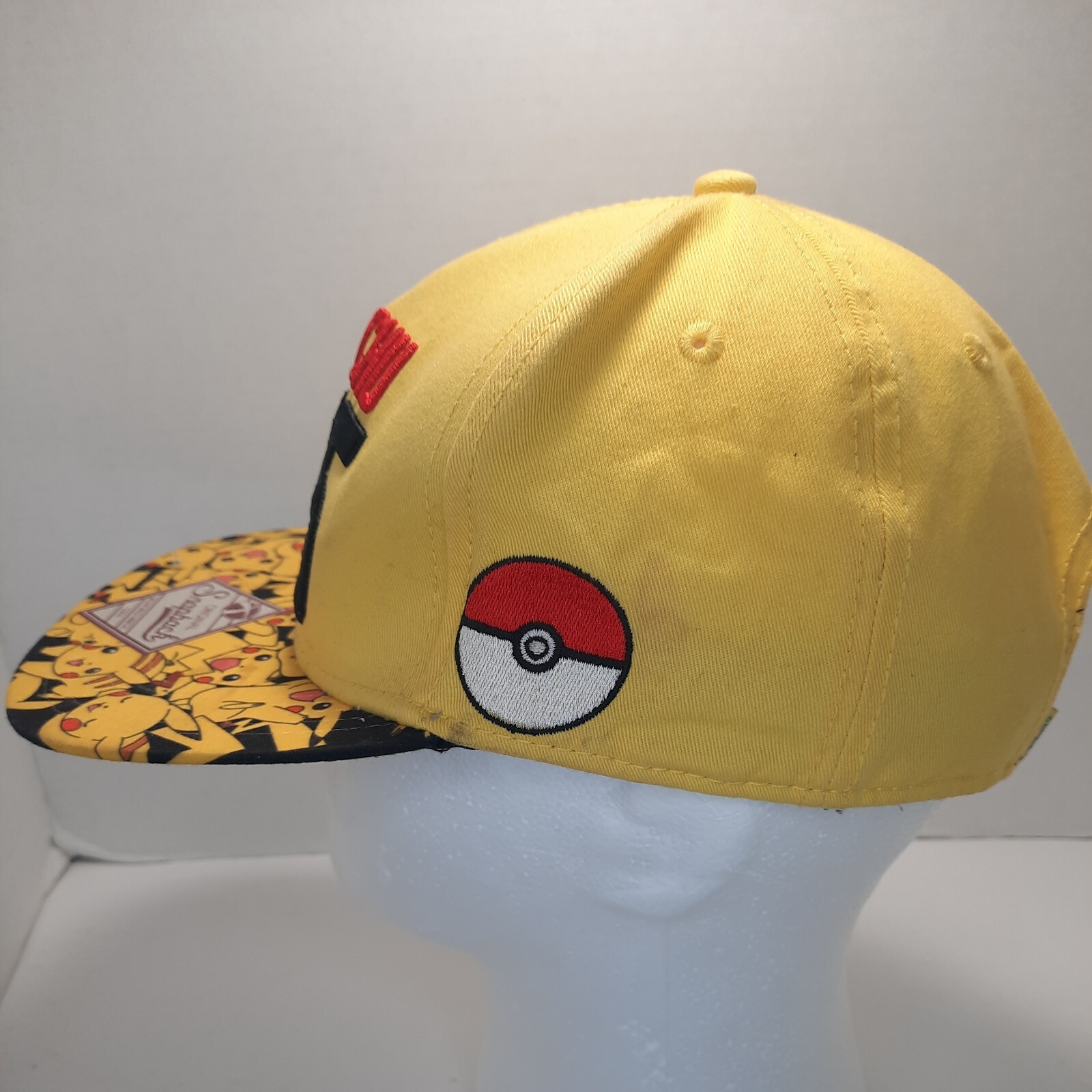 BioWorld Men's Pokemon Pikachu Hat Snapback Black Yel… - Gem
