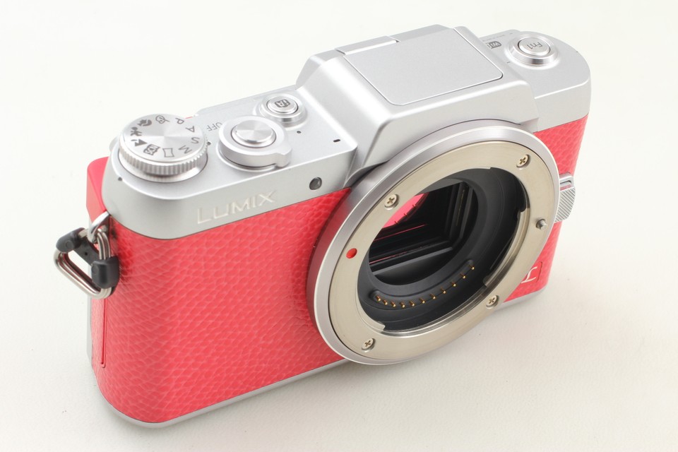 [Near MINT+] Panasonic LUMIX DMC-GF7 Body 16.0 MP Mirrorless Camera ...