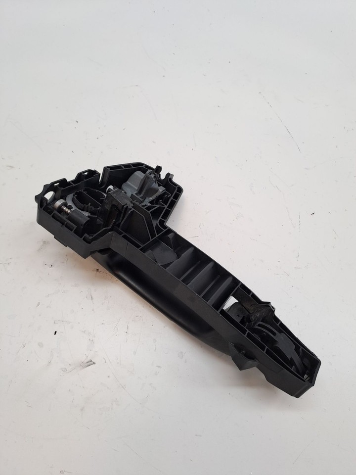 A4477600334 POIGNEE EXTERIEURE DE COFFRE / HAYON / 478749 POUR MERCEDES ...