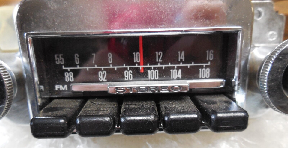 Reconditioned 1968-1971 Ford Fairlane Cyclone Torino AM/FM Radio | eBay
