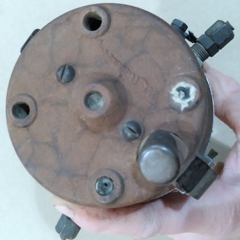 Mallory Vintage Distributor FORD 4 Cyl Model A B Y2 11A W/cap YC YL ...