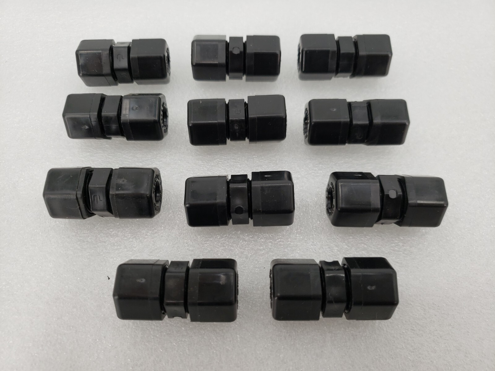 Parker P5UC5 Fast & Tite Fitting Union Connector 5/16" Tube x 5/16 ...