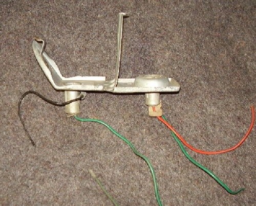 Triumph Herald Tail Light Base, good bulbholders and wiring, Lucas L636 ...