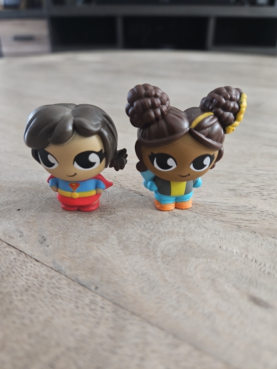 Jakks Pacific DC Comics Minis Micros Series 1 Bumblebee & Supergirl ...