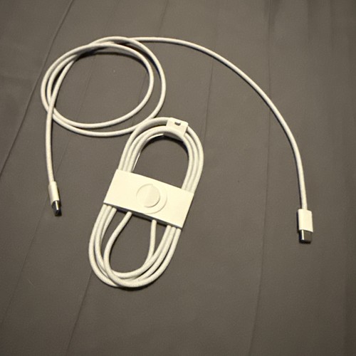 Pair of Apple OEM Woven 1 Meter USB-C To USB-C Charge/Sync Cables FREE ...
