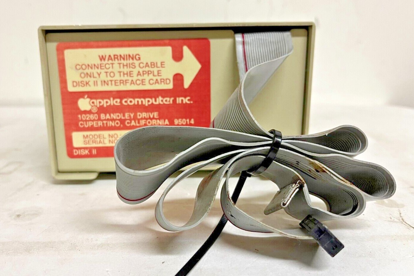 Apple II Floppy Disk Drive 2 A2M0003 + Apple II Disk II Interface Card ...