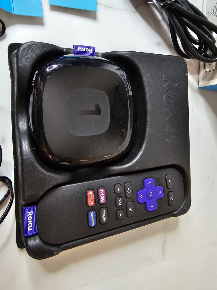 Roku 1 Streaming Media Player (2710x) from 2013 | eBay