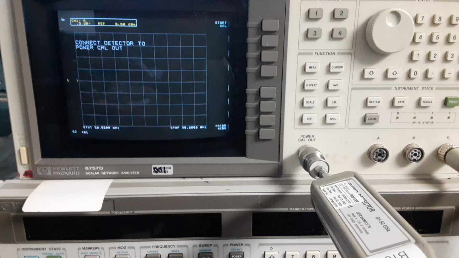 Agilent 8757D Scalar Network Analyzer TESTED Amplitude vs Freq plots to ...