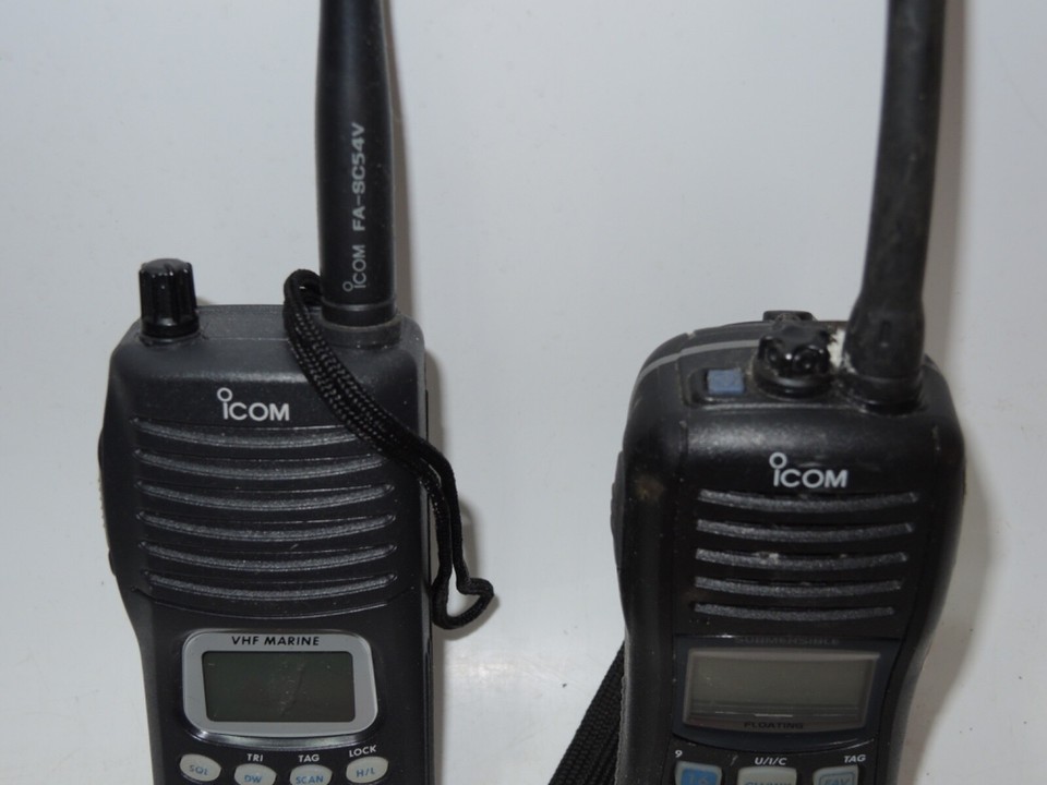 ICOM IC-M34 IC-M34A Floating Submersible VHF Marine Radio Untested For ...