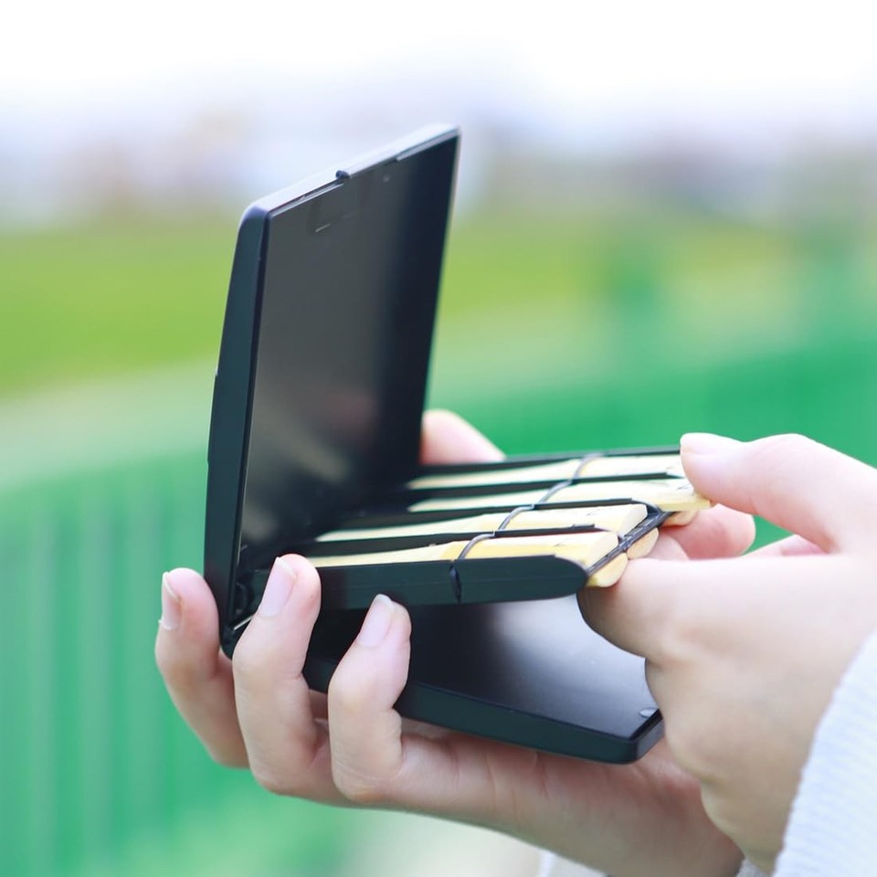 Reeds Case for Clarinet Reeds, Clarinet Reed Guard for Alto Saxophone ...