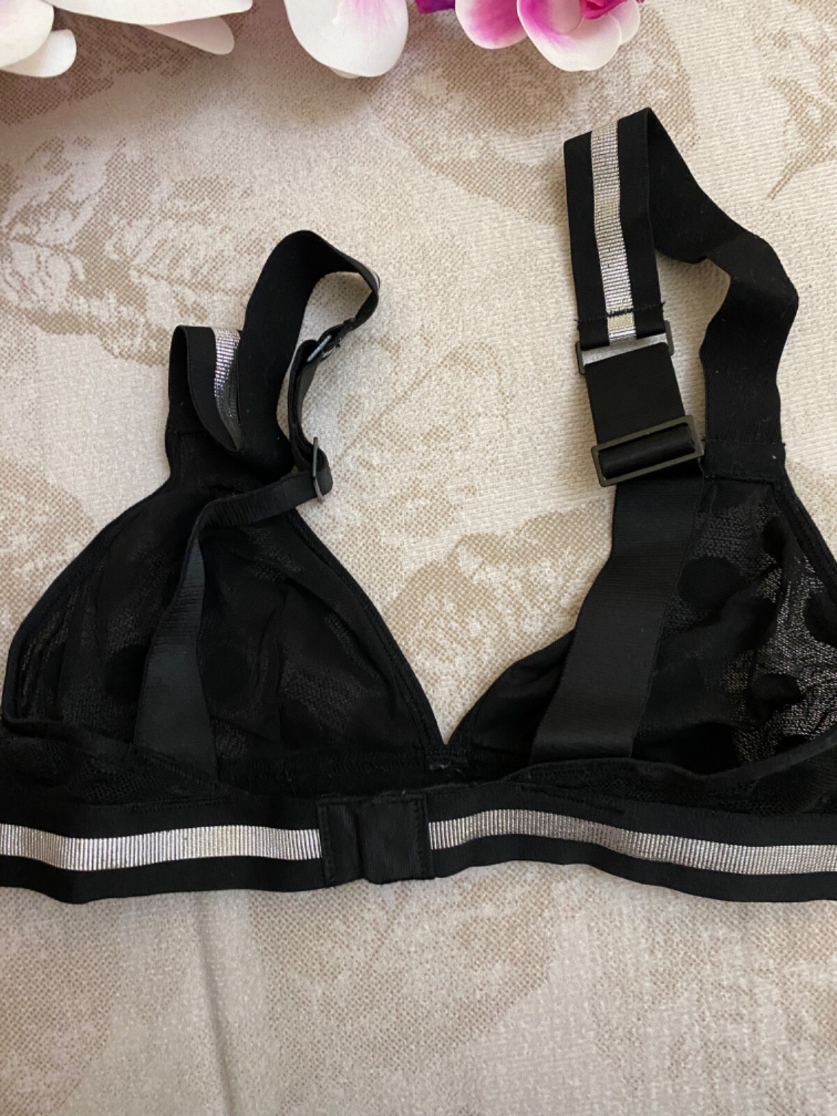 Label Teared Bra size it 0A us 28A eu 60a Unpadded wireless black | eBay