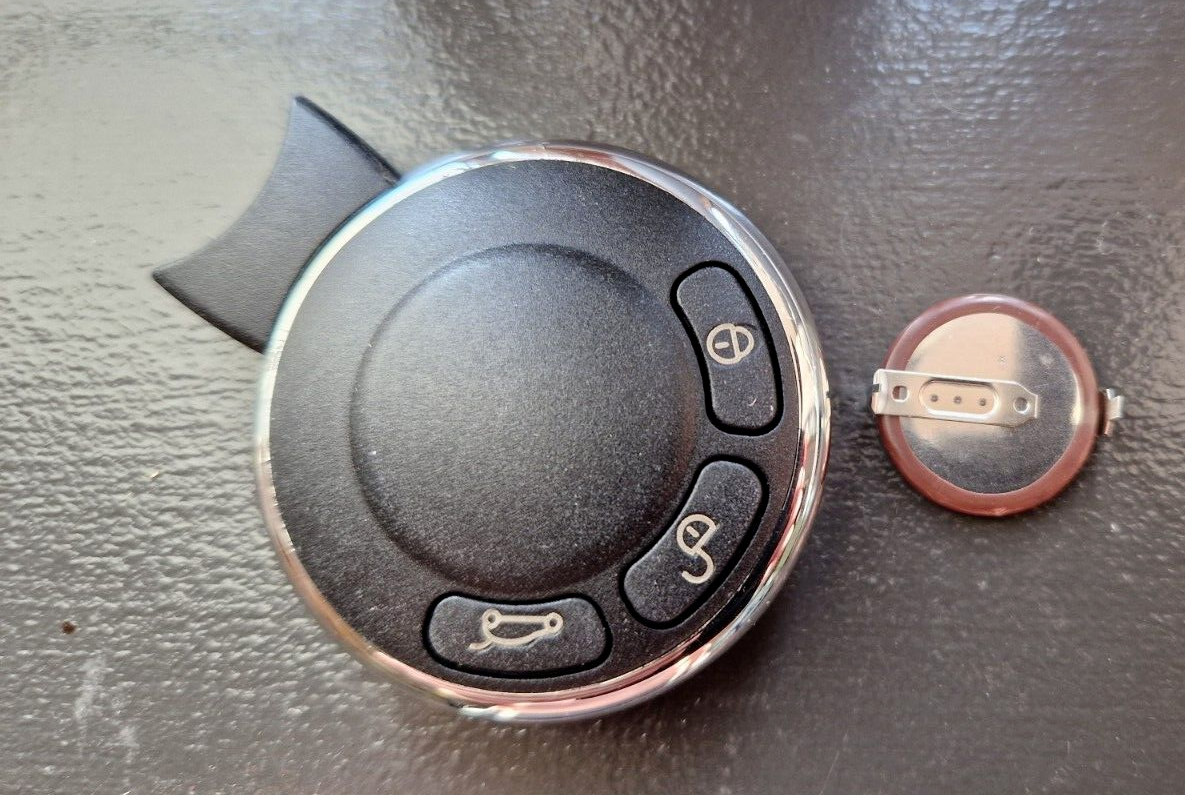 FOR MINI CABRIO CLUBMAN COUNTRYMAN KEY REMOTE FOB REPAIR KIT + BATTERY ...