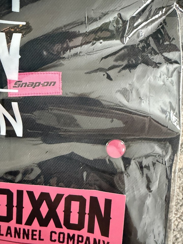 DIXXON Long Sleeve Flannel Size XL Licensed Snap On Black w Pink ...