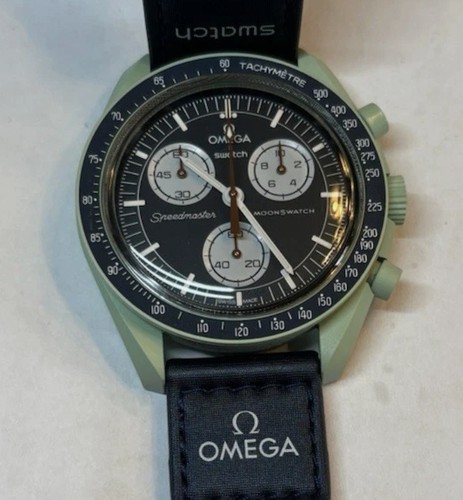 Swatch Snoopy Moonswatch Mission ON Earth moon Watch--with box | eBay