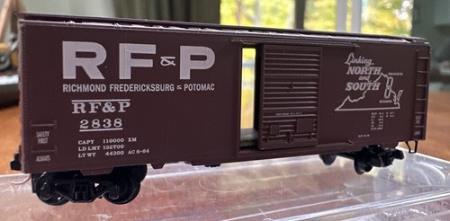 Micro-Trains N Scale #20516 40’ Single Door Boxcar RFP #2838 RTR | eBay