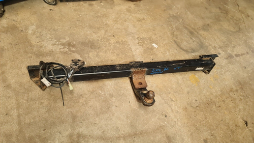 FORD BA FALCON WAGON TOW BAR WITH WIRING , NUTS & BOLTS | eBay Australia